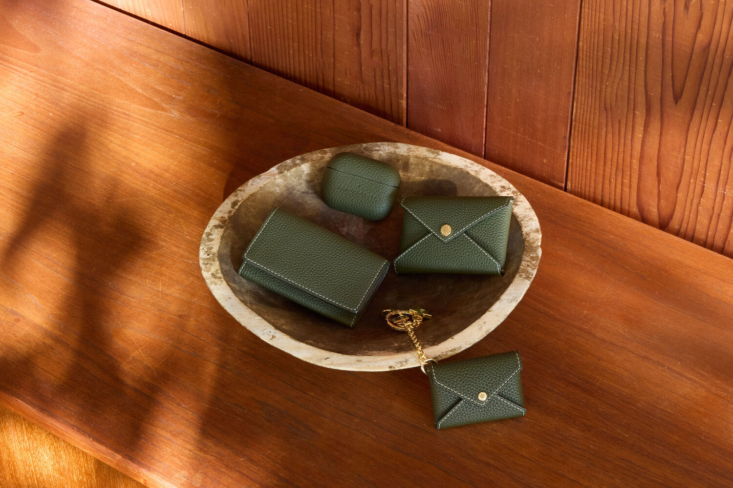 【秋限定】オリーブ コレクション（グリーン系）革小物